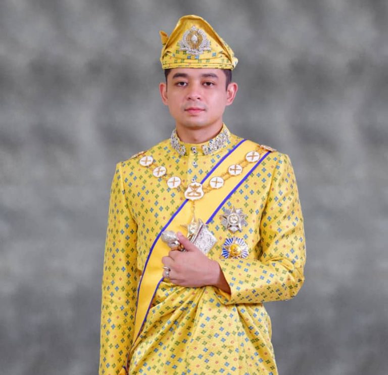 KDYMM PEMANGKU RAJA PAHANG TITAH ADAKAN SOLAT HAJAT, DOA SELAMAT UNTUK ...