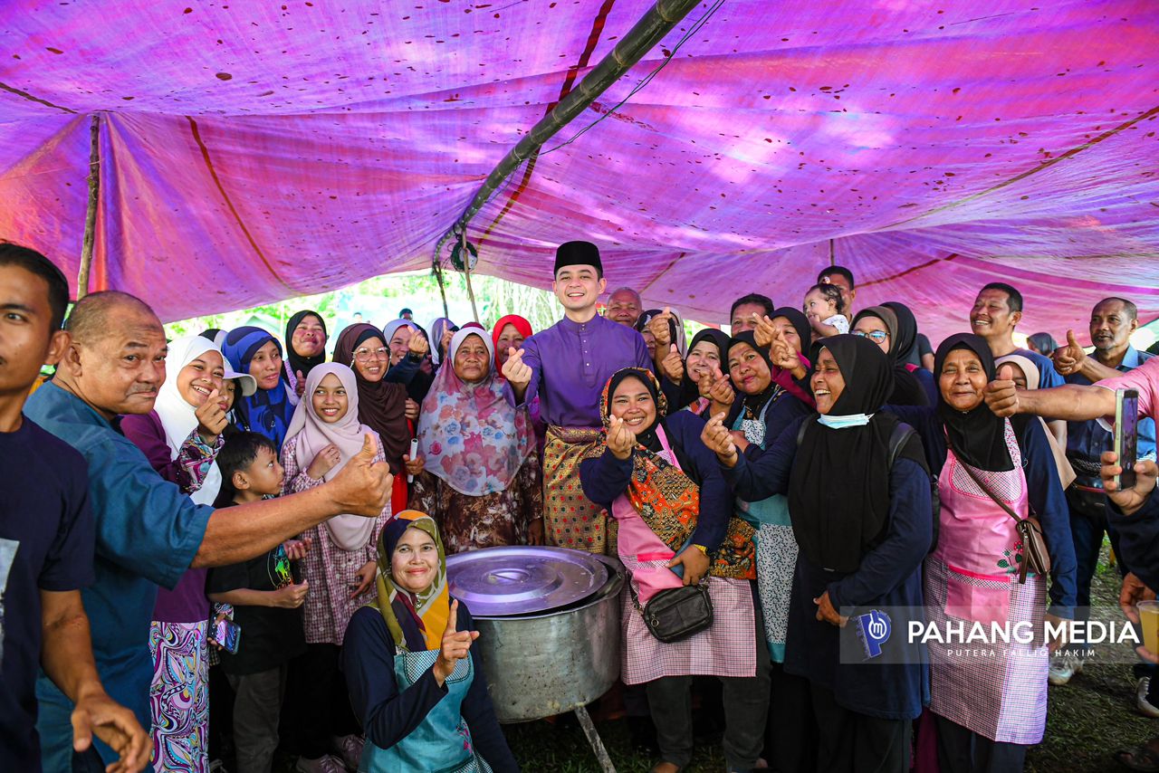 PROJEK JALAN ULU TEMBELING KE KAMPUNG PASIR RAJA TIDAK JAMIN KELEBIHAN ...